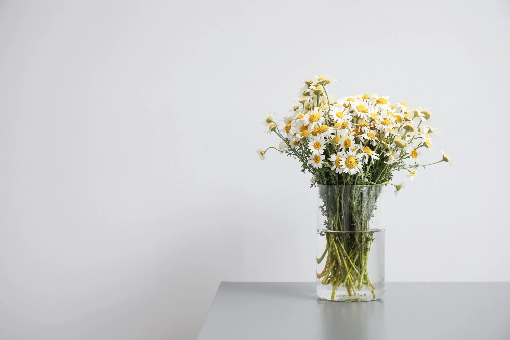 Tips Memilih Bunga Meja yang Tepat Sesuai Gaya Ruangan - Pinus Florist
